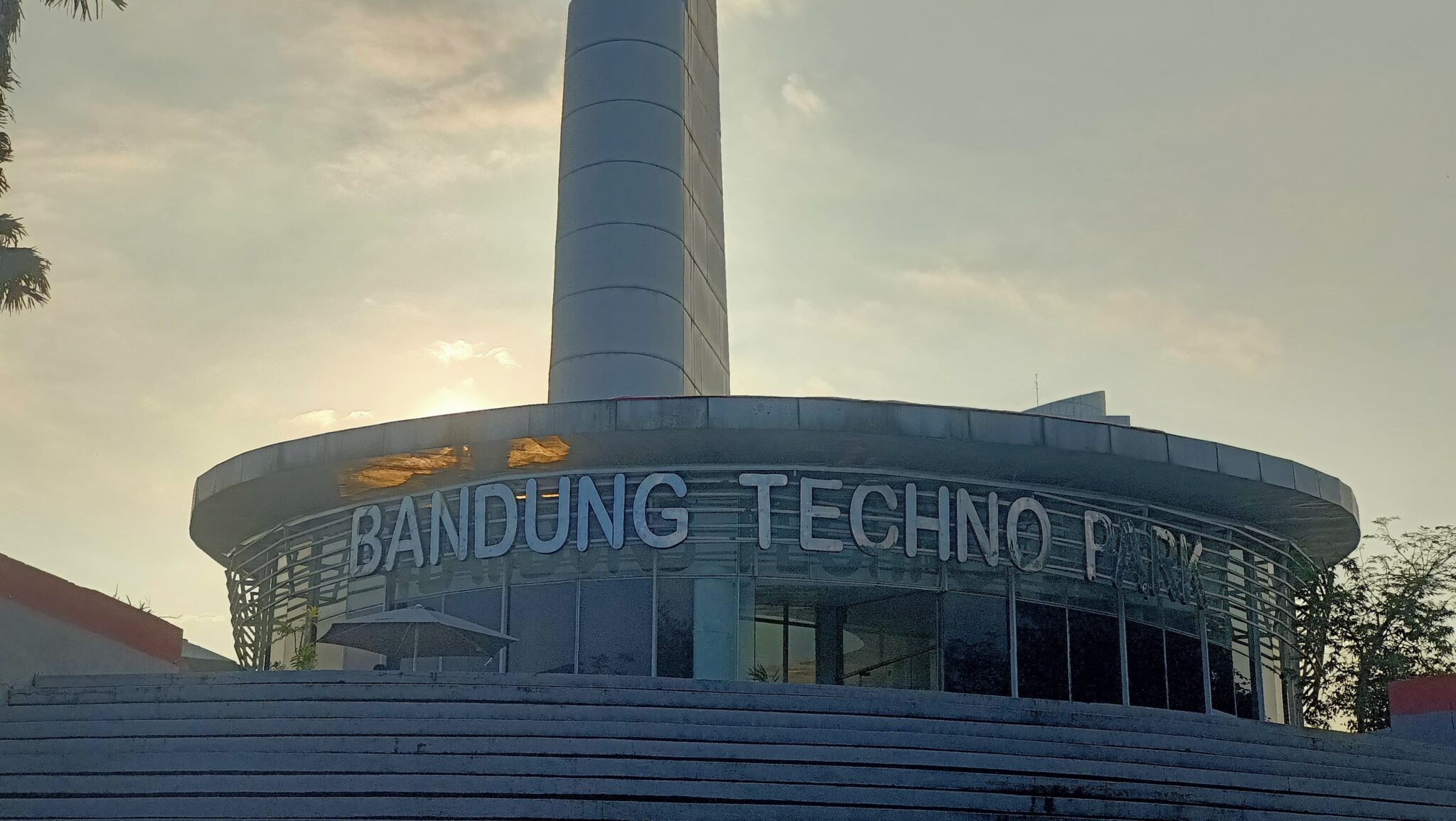Bandung TechnoPark: Pusat Inovasi dan Teknologi Masa Depan