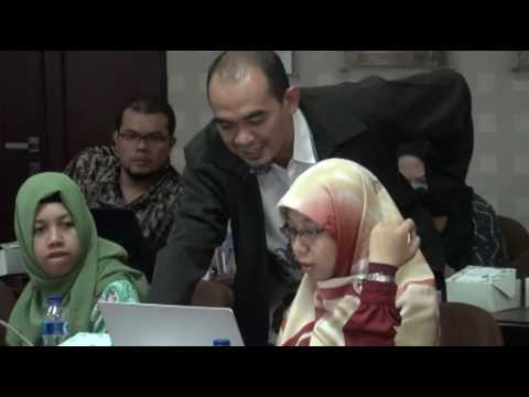 (5) Telkom University - Ms. PowerPoint sebagai Contoh Authoring Tool ...